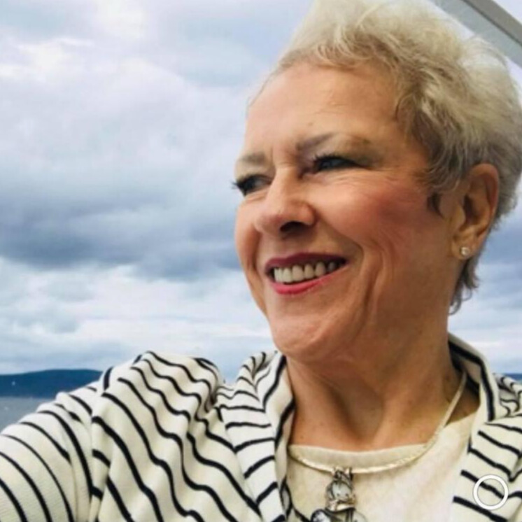 About Us - Travel Avidly